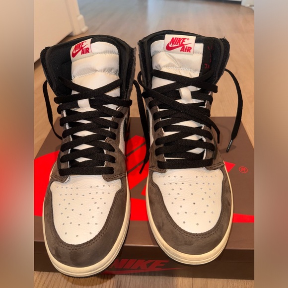Nike | Shoes | Travis Scott Cactus Jack Reverse Mocha Nike Air Jordan ...